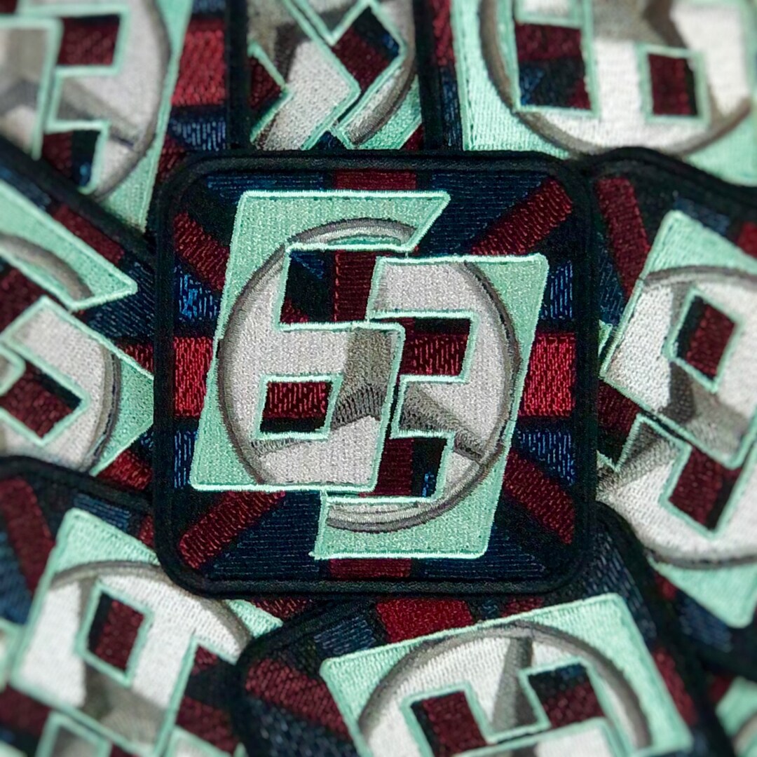 2022 George Russell Driver Number Patch - 3"x3" - Etsy