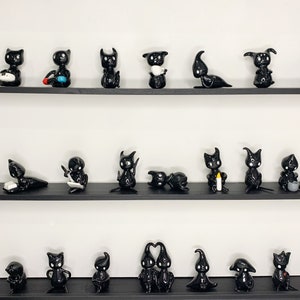 MEDITATING Zen Desk Friend Figurine Shadows Collection Desk Buddy Decor ...