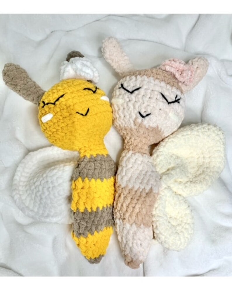 Flutter & Honey Lovey Pattern - Etsy