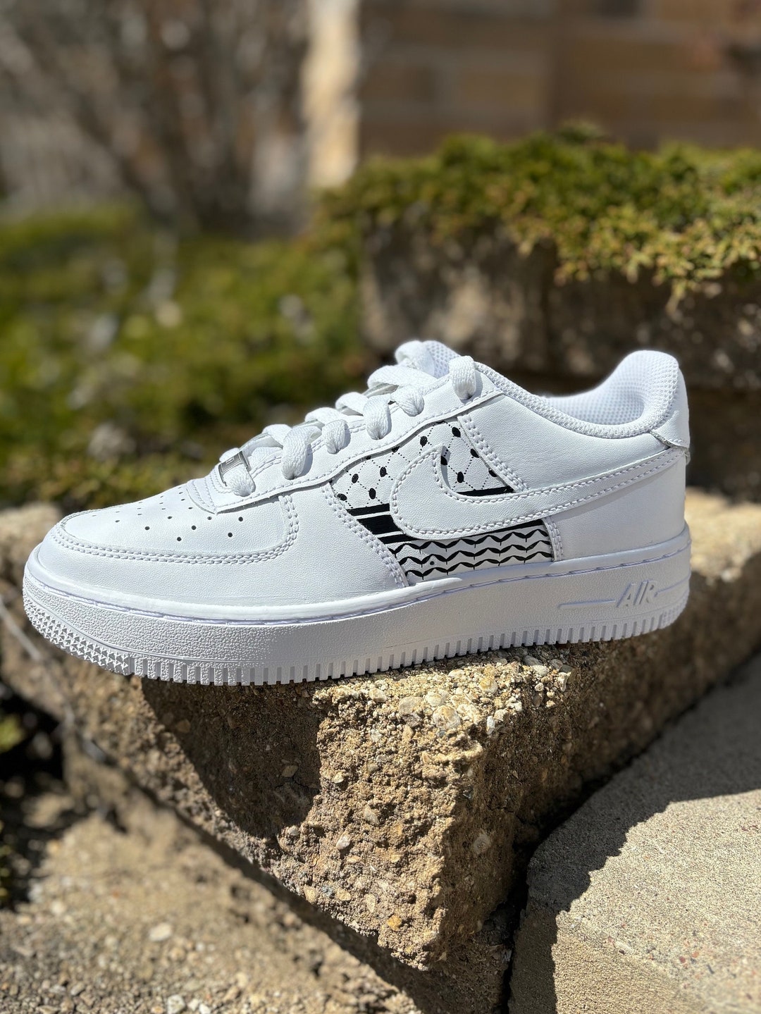 Nike Air Force 1 Low keffiyeh Custom Painted Shoes - Etsy