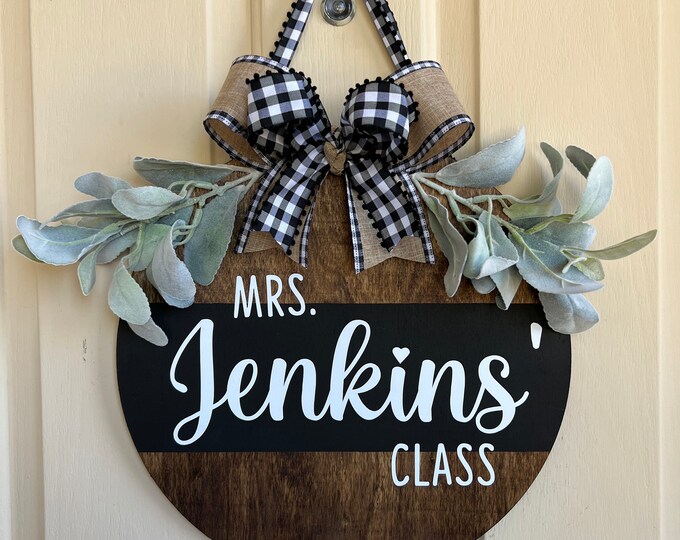 Teacher Door Hanger | Teacher Wood Round | Personalized Wood Sign ...