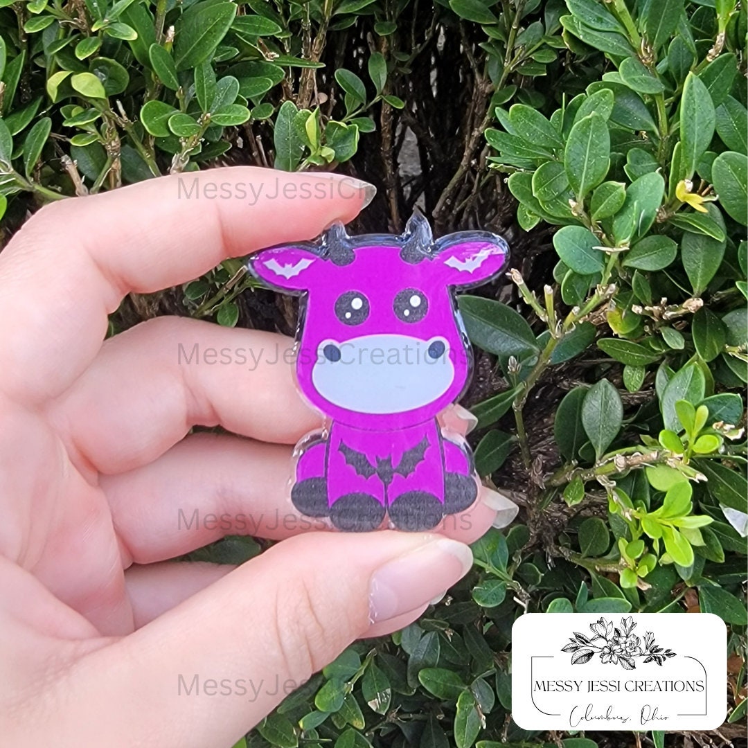 Bat Cow | Halloween | Themed Cows | Custom Handmade Badge Reels | Key ...
