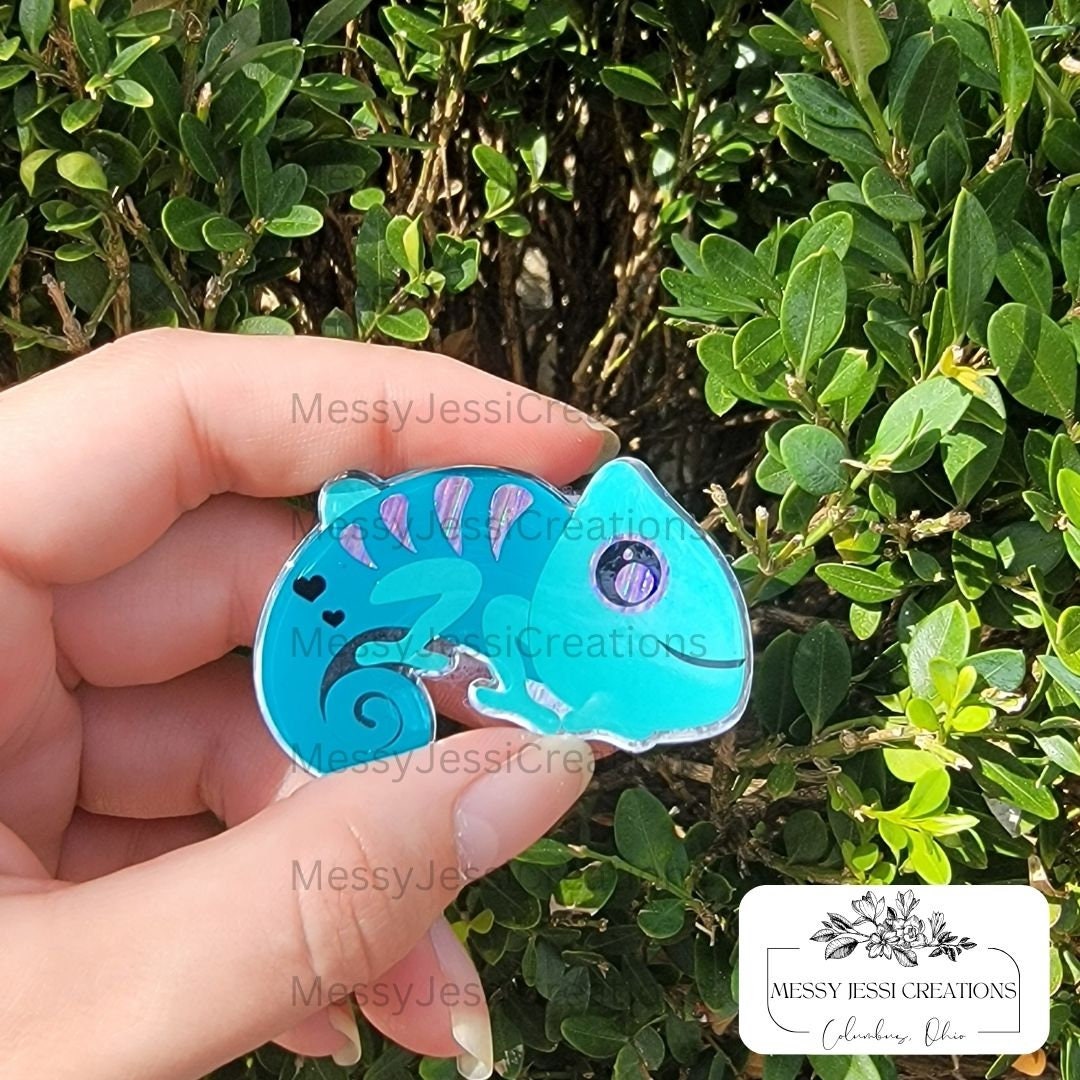 Chameleon | Bearded Dragon | Custom Handmade Badge Reels | Key Chains ...