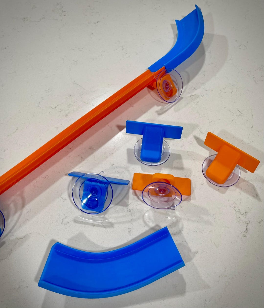 Racetrack Mount & Ramp Set With Suction Cups - 5 Mounts and 2 Ramps for ...