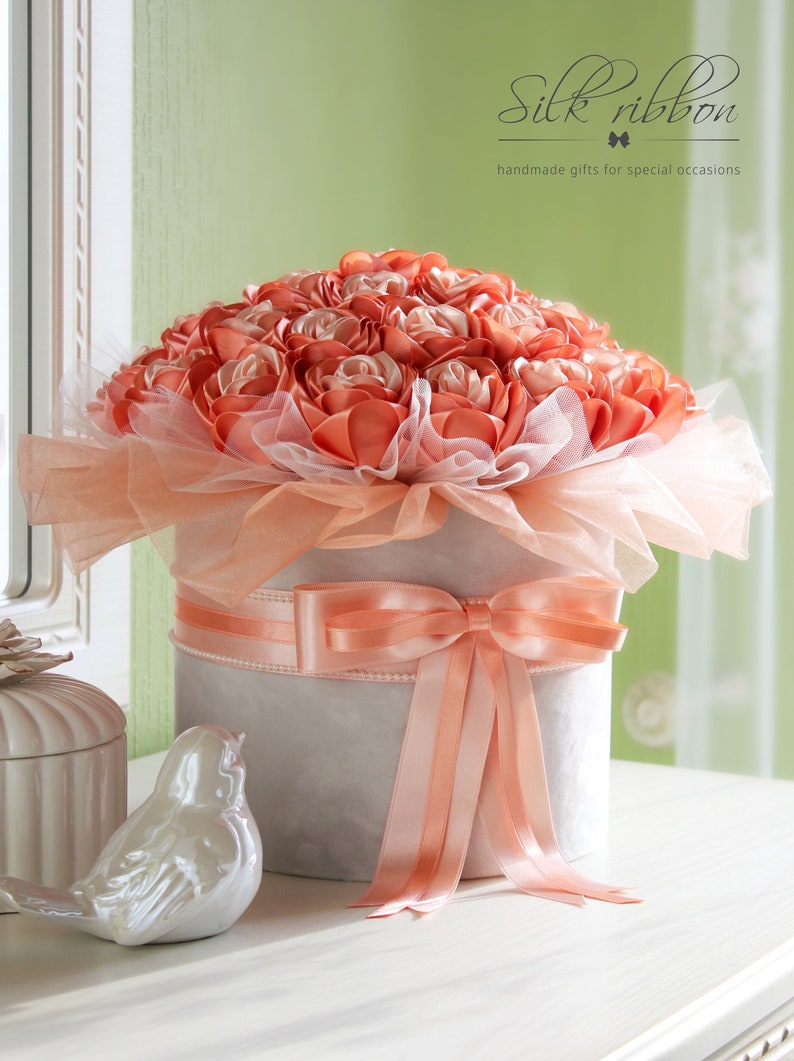 Ribbon Roses Bouquet Roses in a Round Box Luxury Flower Box - Etsy