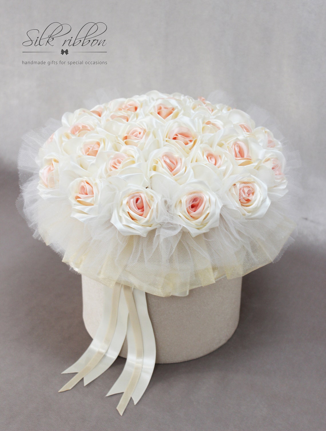 Ribbon Roses Bouquet Roses in a Round Box Luxury Flower Box - Etsy