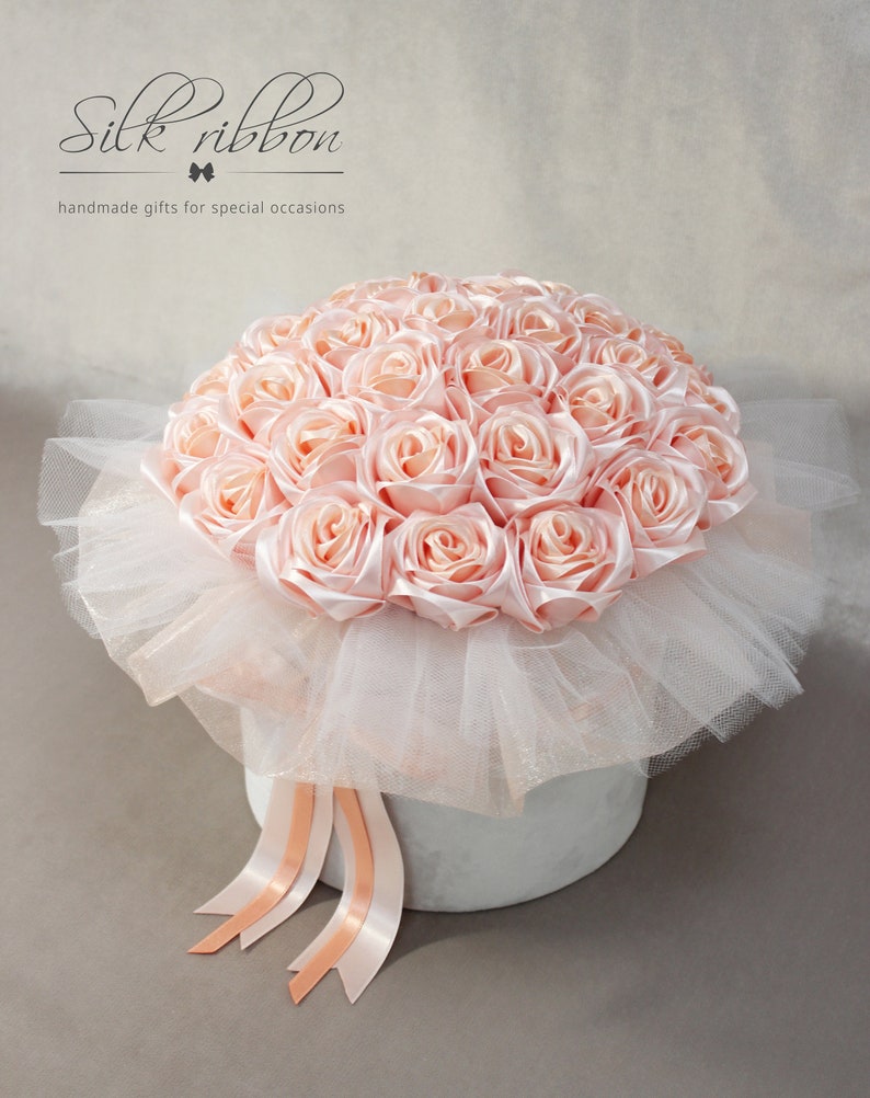 Ribbon Roses Bouquet Roses in a Round Box Luxury Flower Box - Etsy