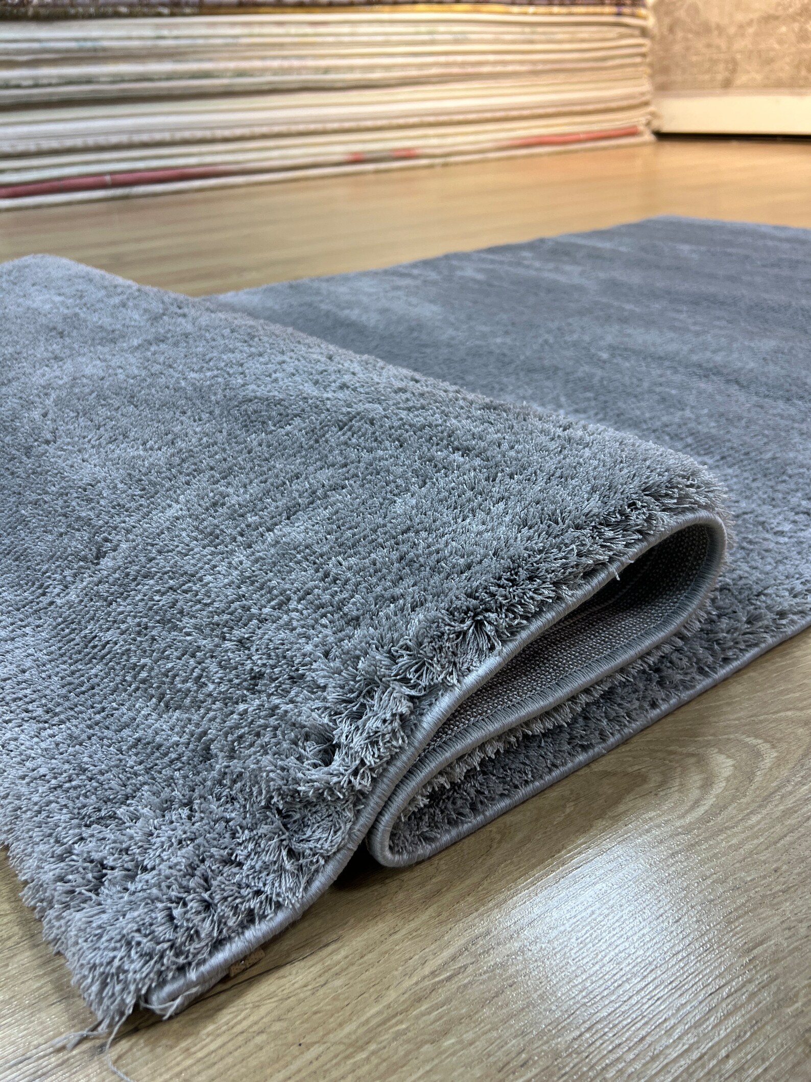 Light Gray Shaggy Rug, Modern Shaggy Plush Rug, Shaggy Bedroom Rug ...