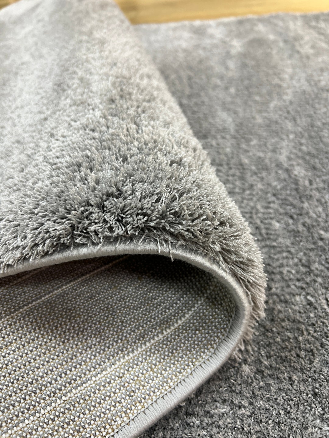 Light Gray Shaggy Rug, Modern Shaggy Plush Rug, Shaggy Bedroom Rug ...