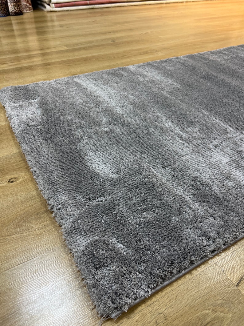 Light Gray Shaggy Rug, Modern Shaggy Plush Rug, Shaggy Bedroom Rug ...