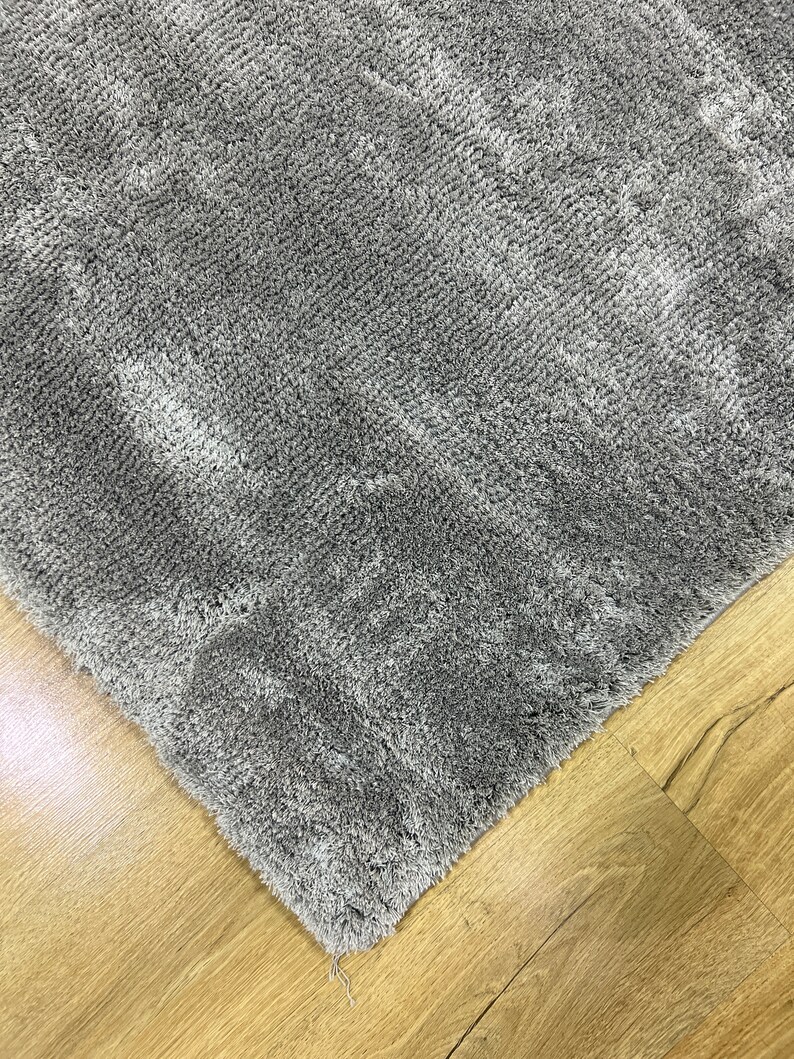 Light Gray Shaggy Rug, Modern Shaggy Plush Rug, Shaggy Bedroom Rug ...
