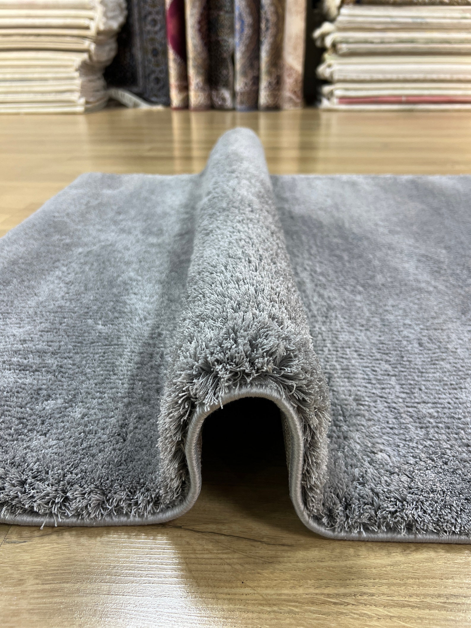 Light Gray Shaggy Rug, Modern Shaggy Plush Rug, Shaggy Bedroom Rug ...