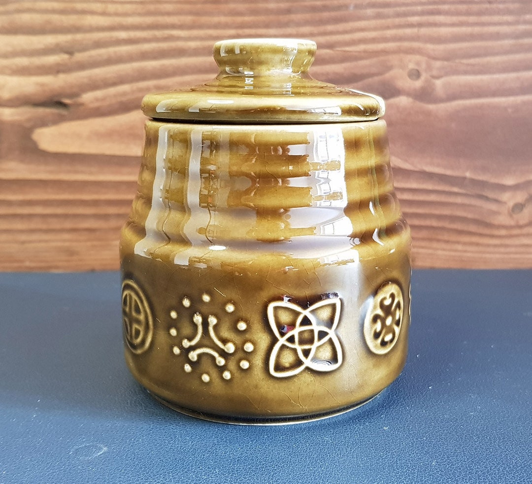 Vintage Lord Nelson Pottery Celtic Design Green Pot With Lid - Etsy