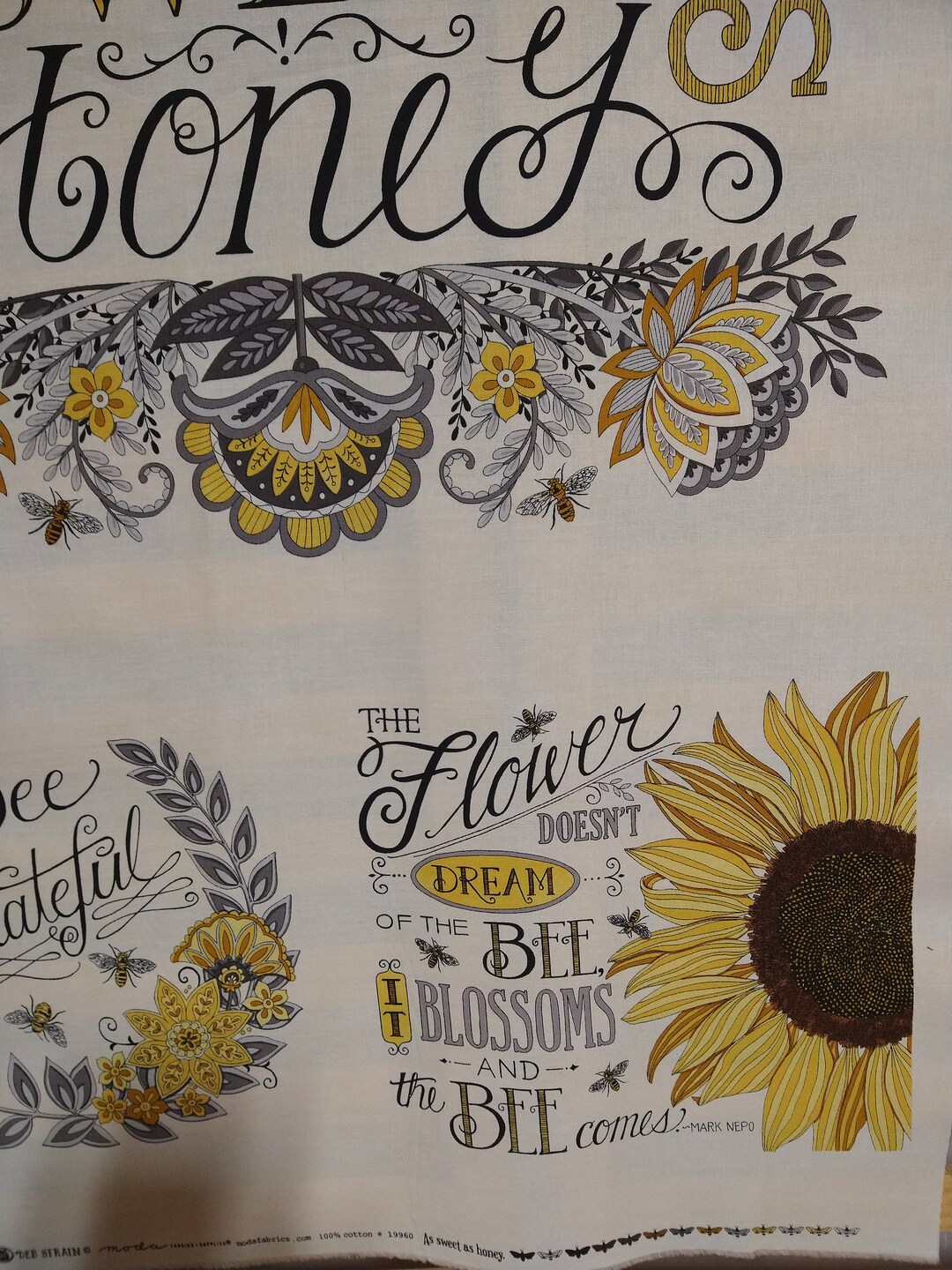 Bee Grateful Cream Panel by Deb Strain for Moda Fabrics - Etsy