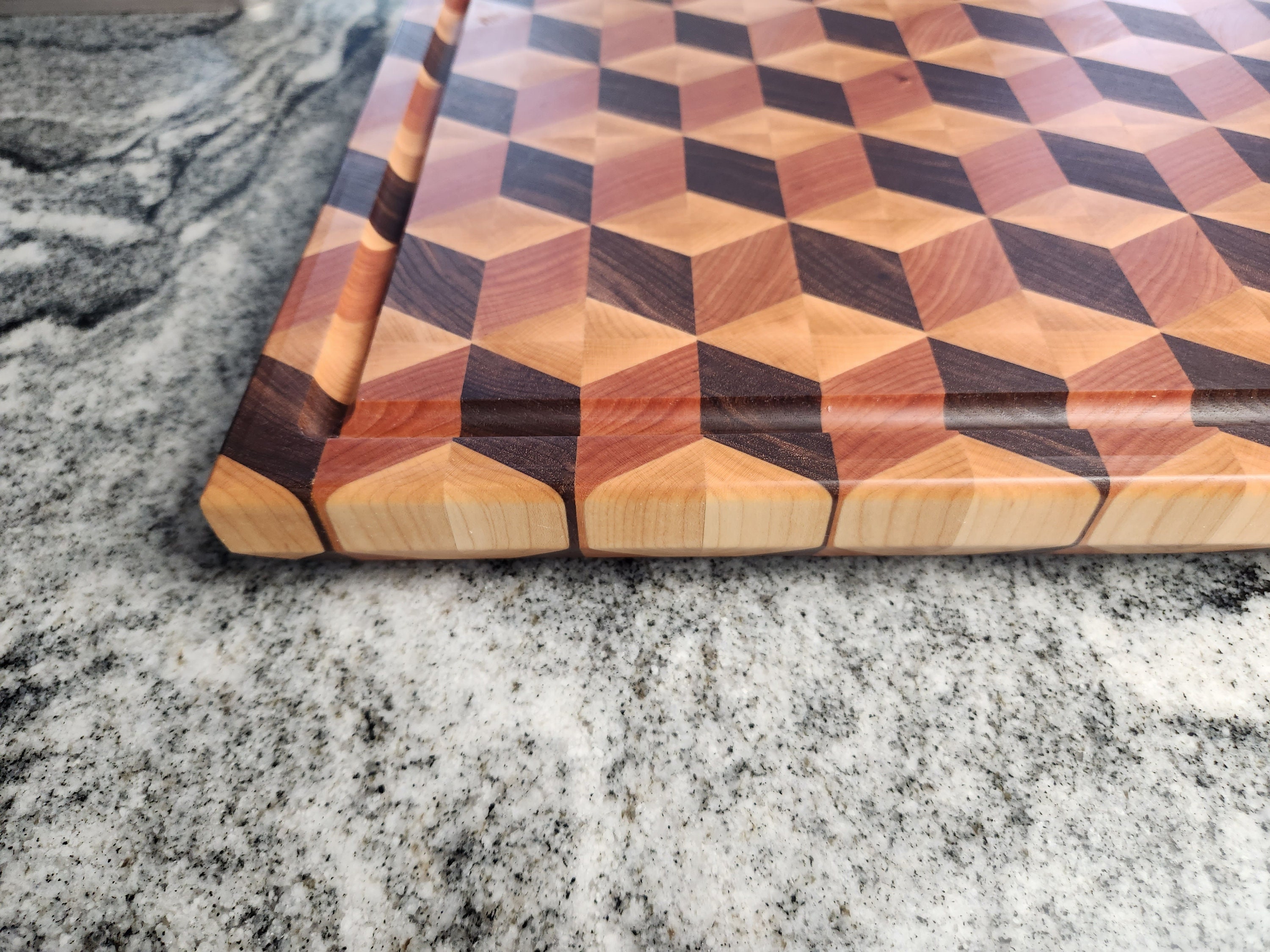 3D Cubes End Grain Cutting Board Walnut Maple and Cherry - Etsy