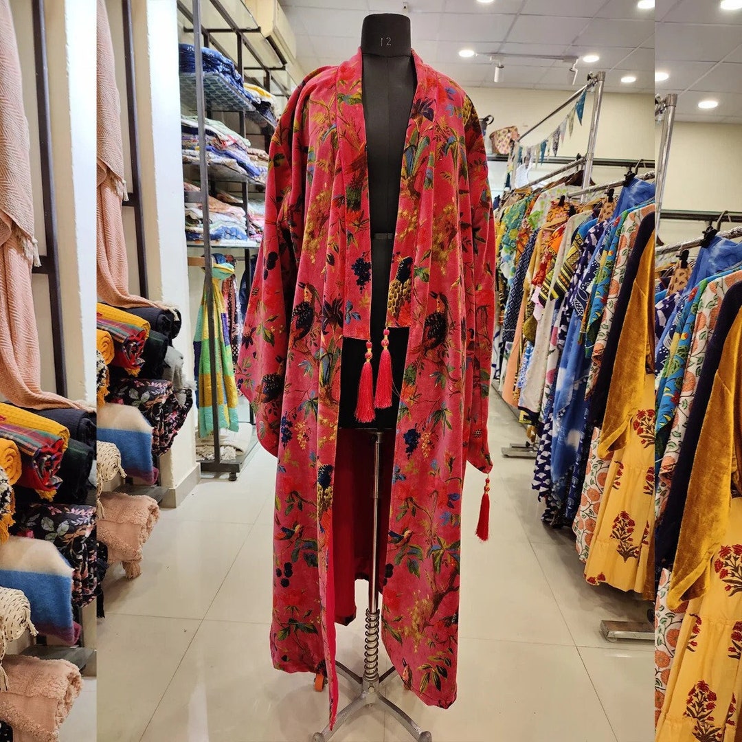 OFMD Pink Bird Velvet Banyan Fabric Kimono Cotton Velvet Robe Long ...