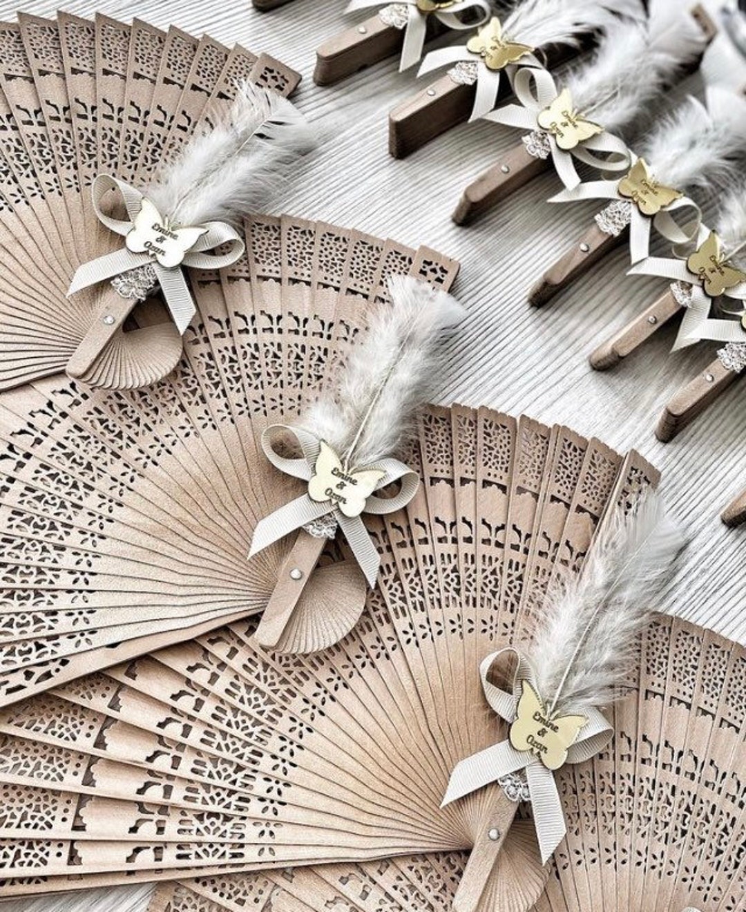 Engraved sandalwood fans store