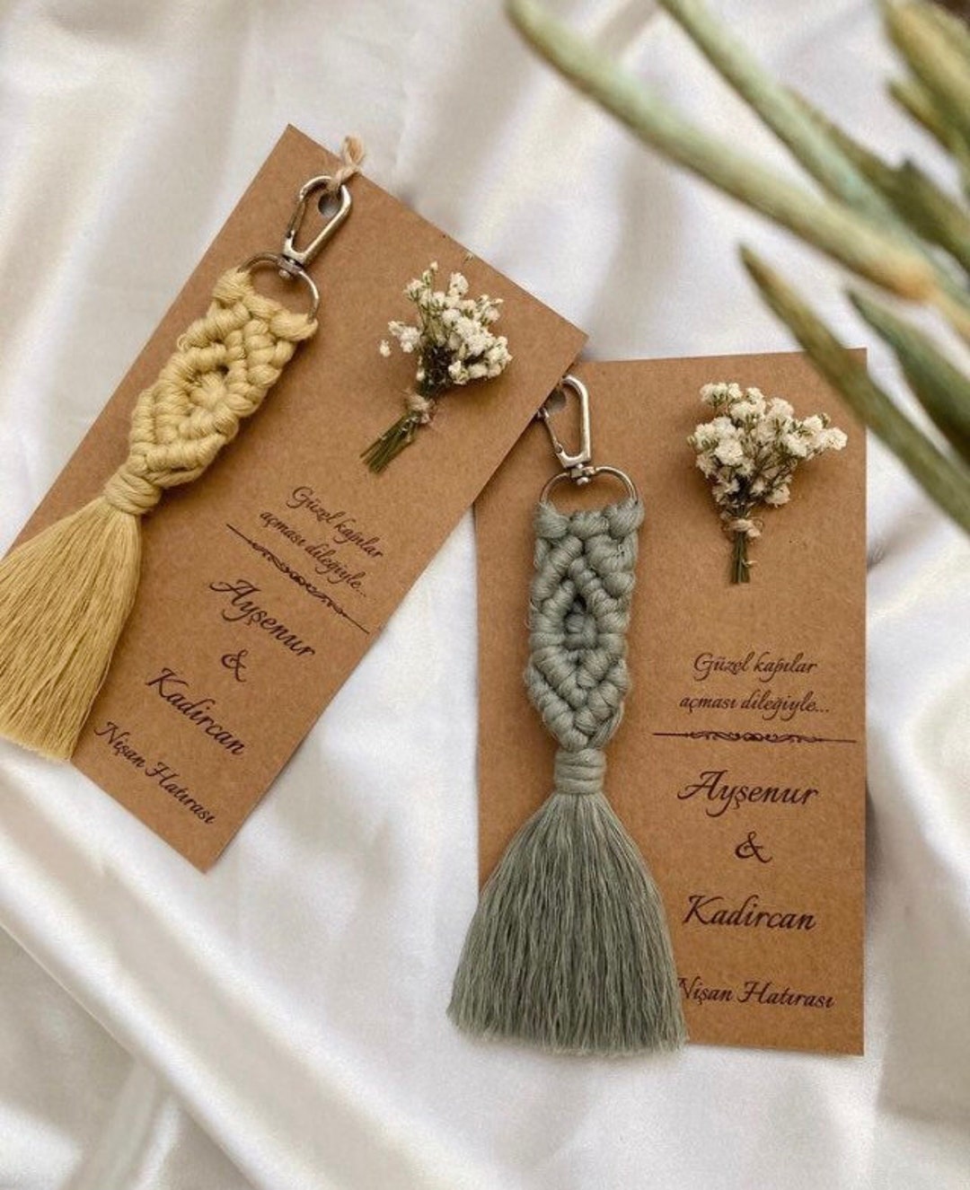 Personalized Macrame Name Keychain, Custom Key Chain, Wedding Gift ...