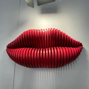 Parametric Stylish Lips 3D Wall Art Large Lips Wall Hangings Acrylic ...