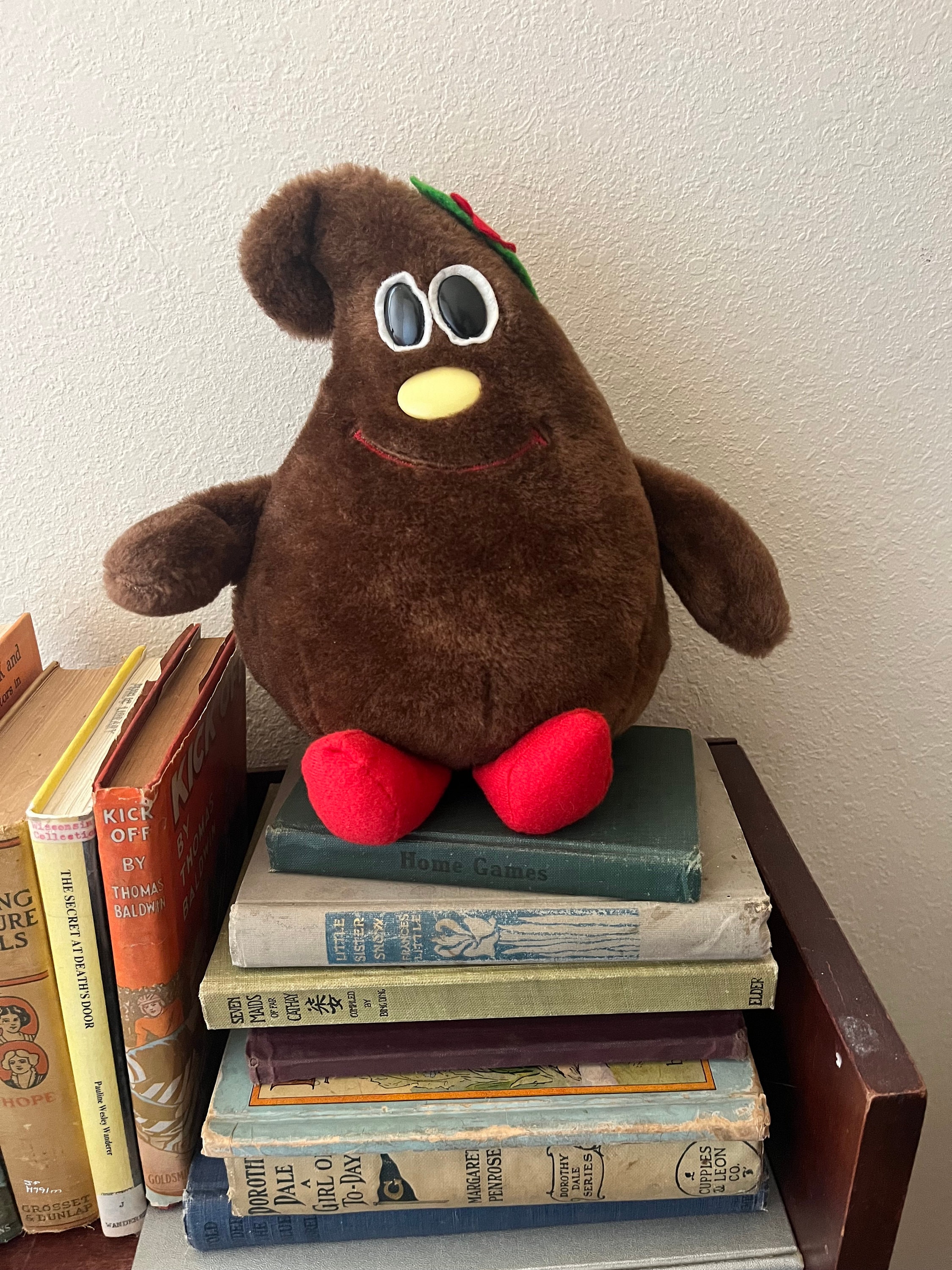 Nestle Semi-sweetie: 1984 Plush Marketing Toy from Eisner Museum ...