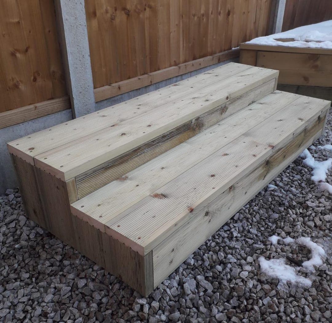 Outdoor Wooden Steps Garden / Caravan / Mobile Home / Spa / Hot Tub ...