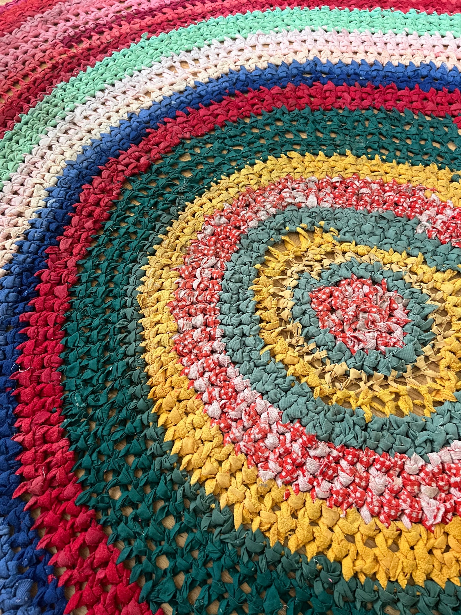Huge RARE Vintage 60s-70s Handmade Colorful Round Rag Rug - Etsy