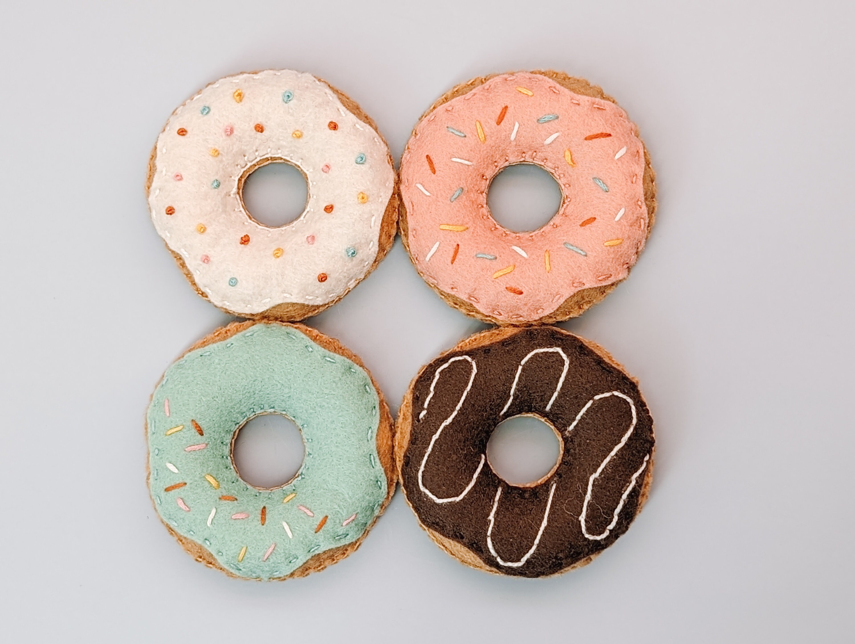 Classic Felt Donuts | Pretend Play Food | Felt Bakery | Sprinkles ...
