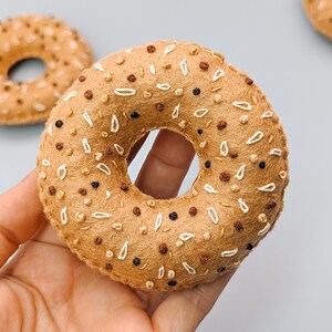 Felt Bagel | Everything Bagel | Pretend Play Food | Breakfast | Felt ...