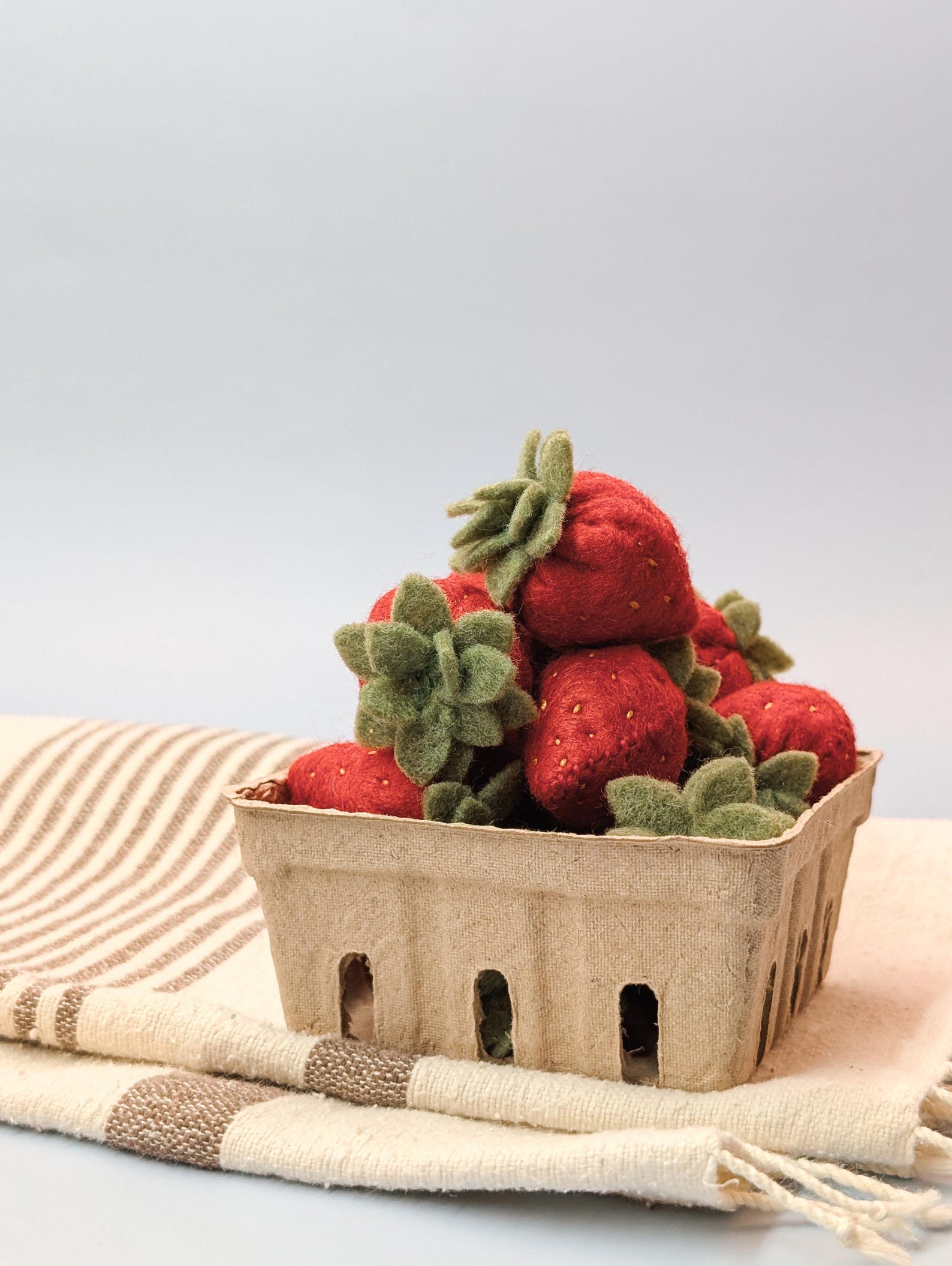 Felt Strawberries Set | Felt Fruits | Felt Berries | Pretend Fresh ...