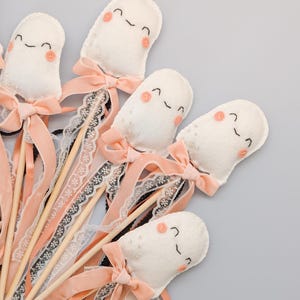 Halloween Ghost Wand | Cute Ghost | Spooky Wand | Make Believe ...