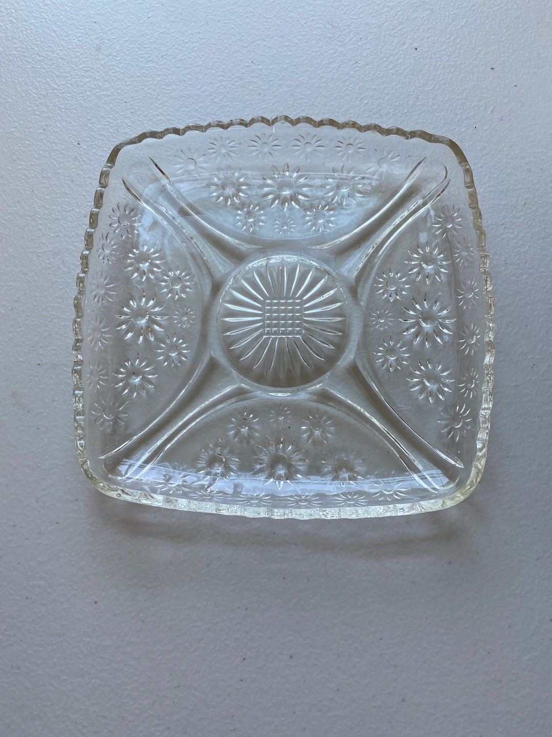 Vintage Hazel Atlas Square Clear Dish With Daisy Pattern 6.5 X 6.5 In ...
