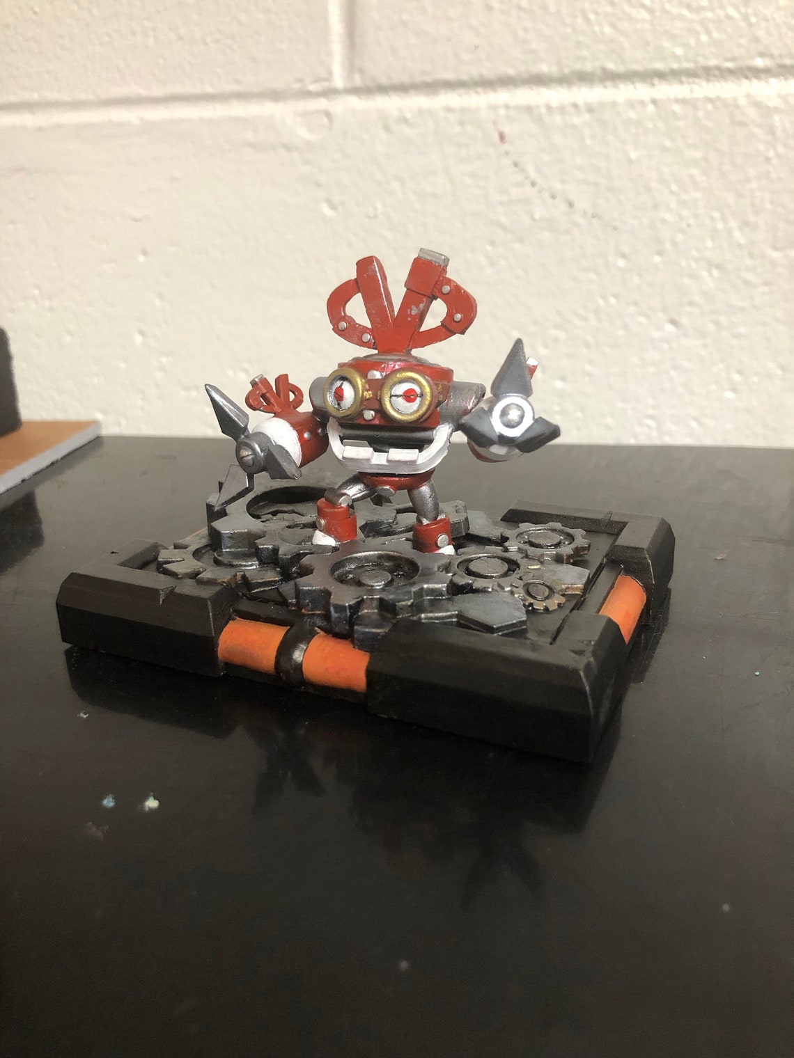 Custom Skylander Gearhead Wind up Figure - Etsy