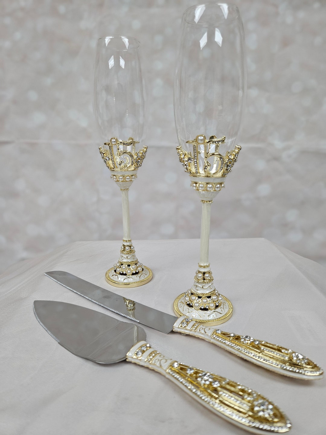 Quinceanera Toasting Set: Elegant Champagne Glasses & Cake Server - Etsy