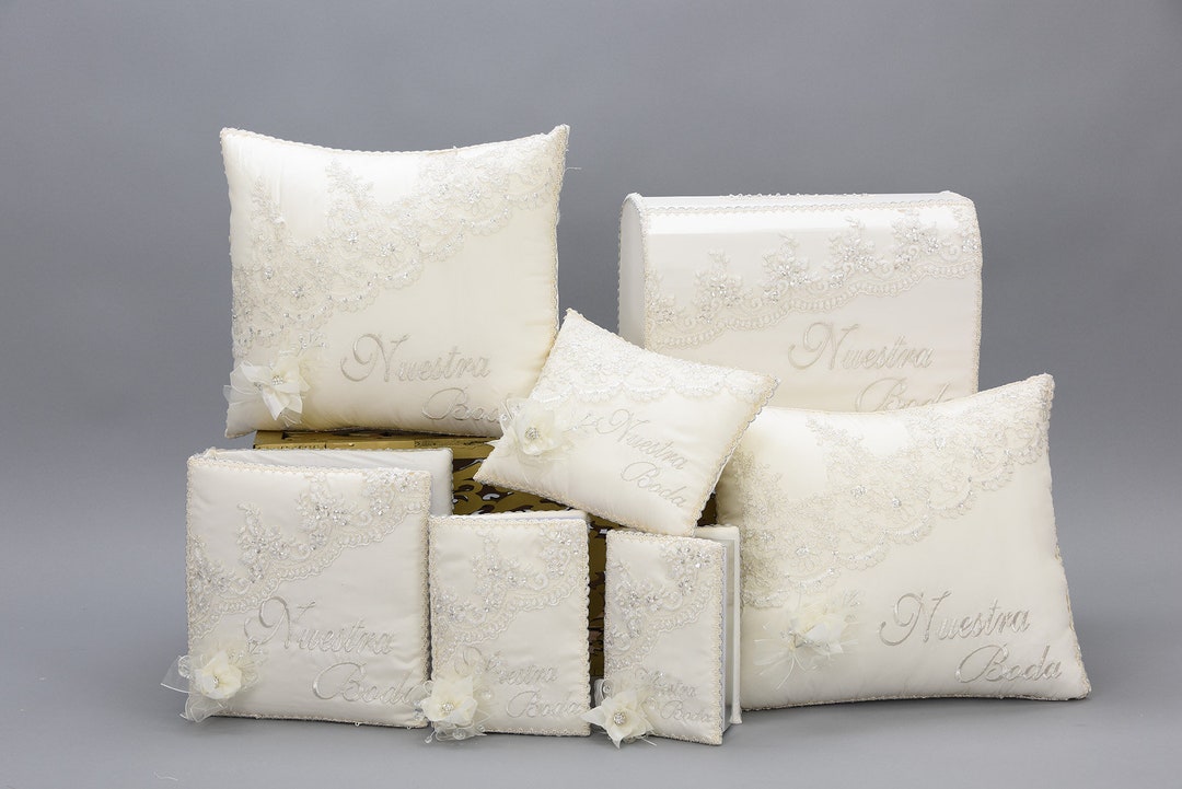 Wedding Pillows or Set Wedding Accessories Our Wedding Pillows Cojines ...