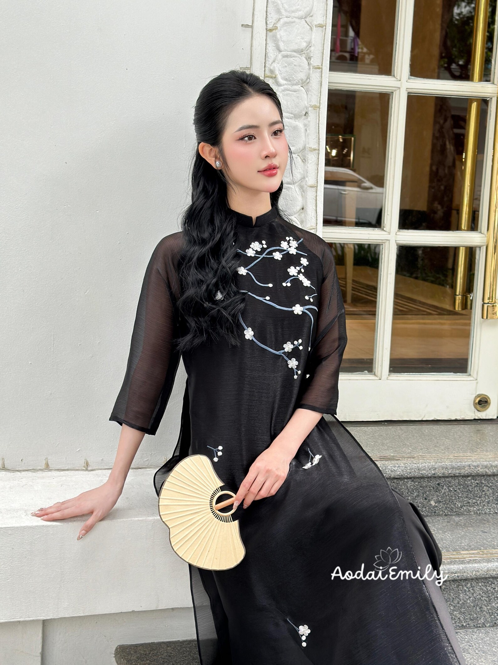 Black Modern Ao Dai With Embroidery Flowers| áo Dài Cách Tân | Ao Dai ...