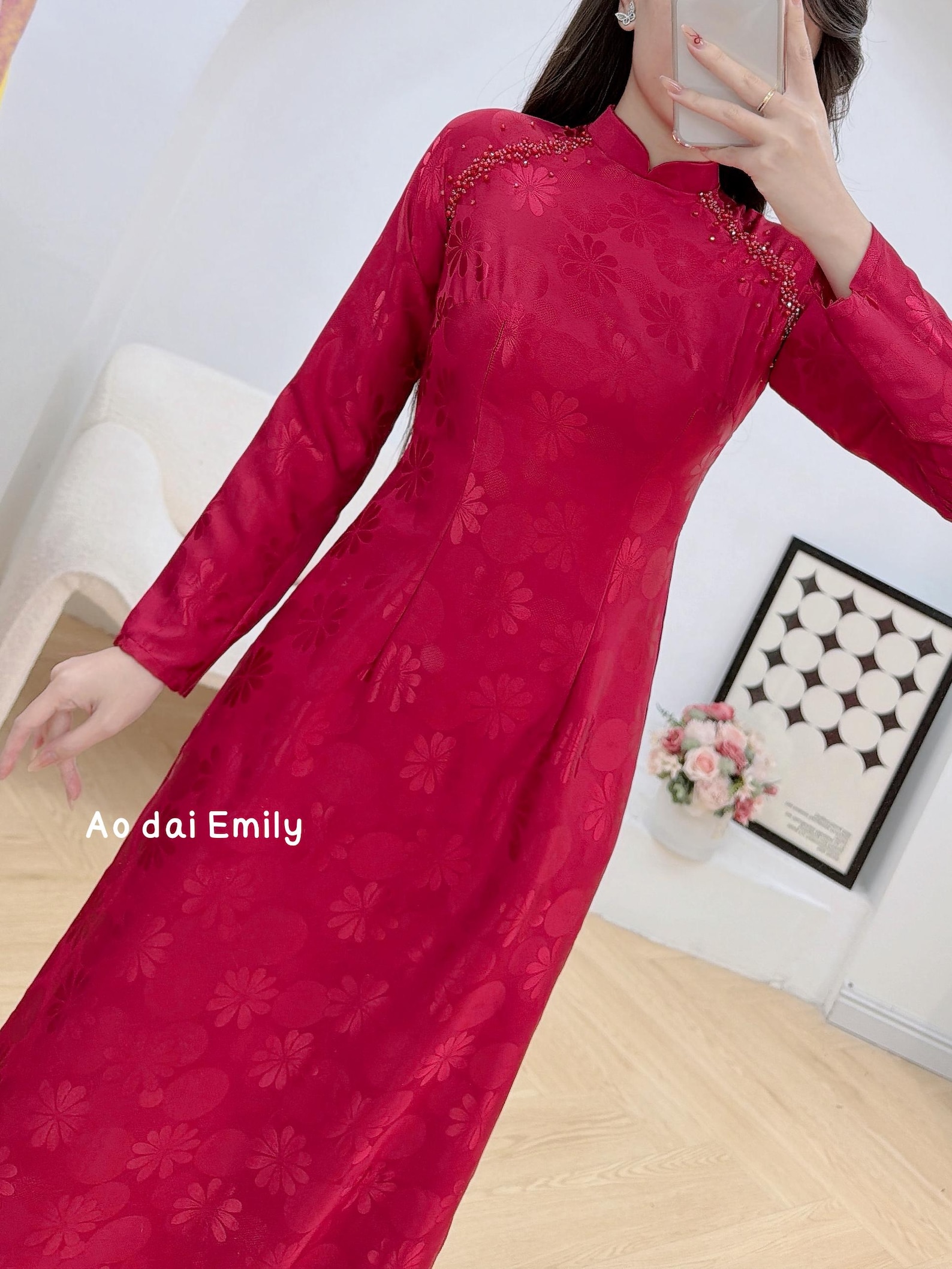 Daisy Burgundy Ao Dai Gấm With Crystals | Daisy Patterns| áo Dài Gấm ...
