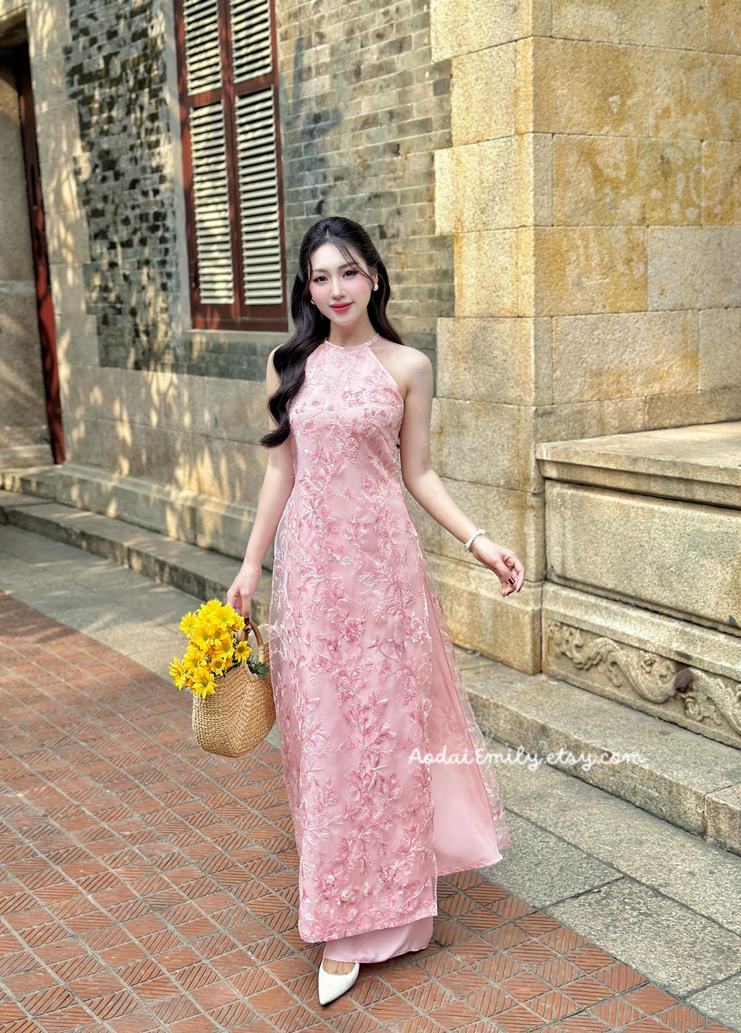 ALYSSA Sleeveless Pink Flowers Embroidery Patterns Pre Made Ao Dai | Ao Dai Yếm Women| With Pink ...