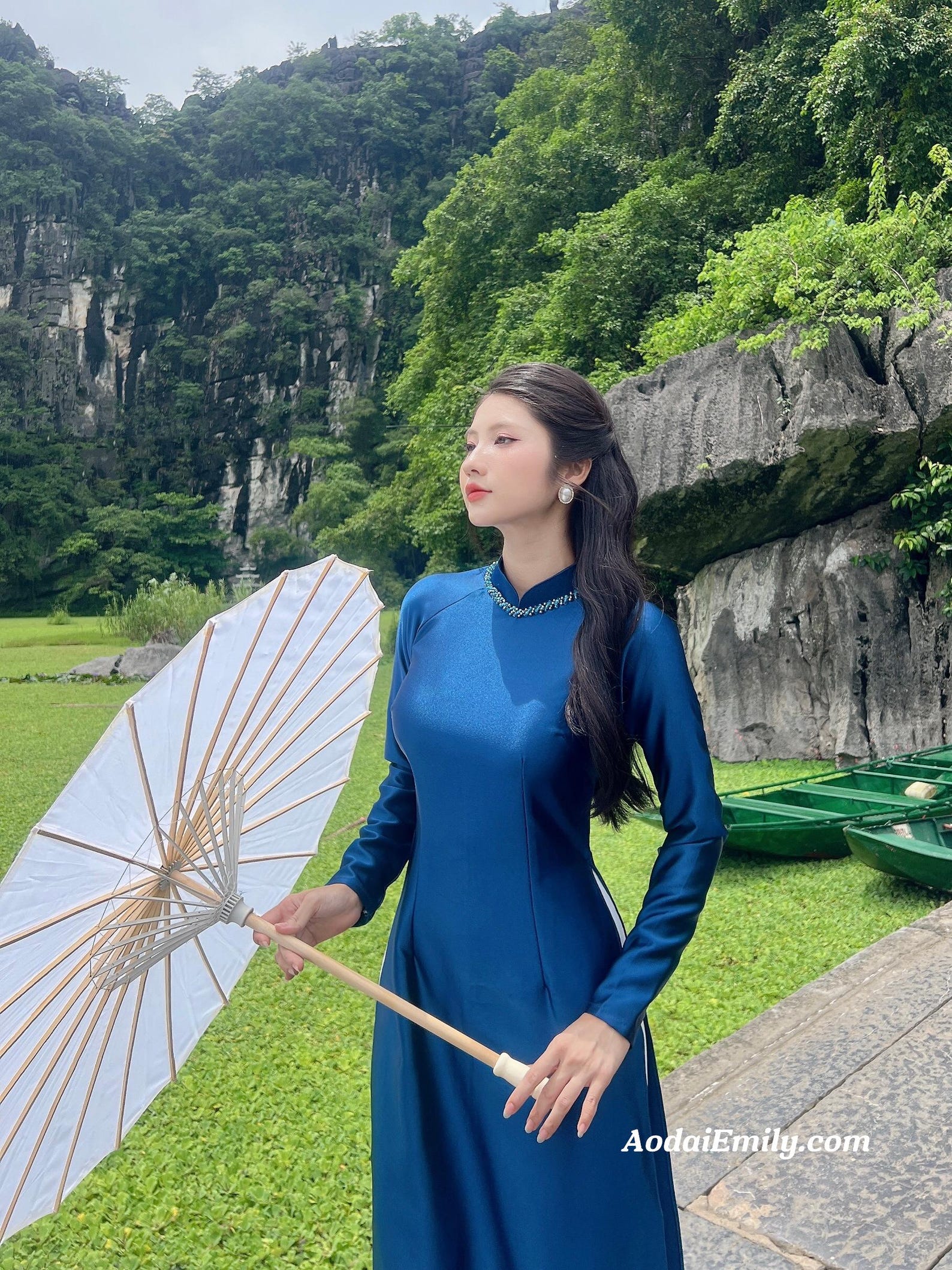 Plain Dark Blue Ao Dai With Crystals Collar| Pre Made Long Dress| Ao ...