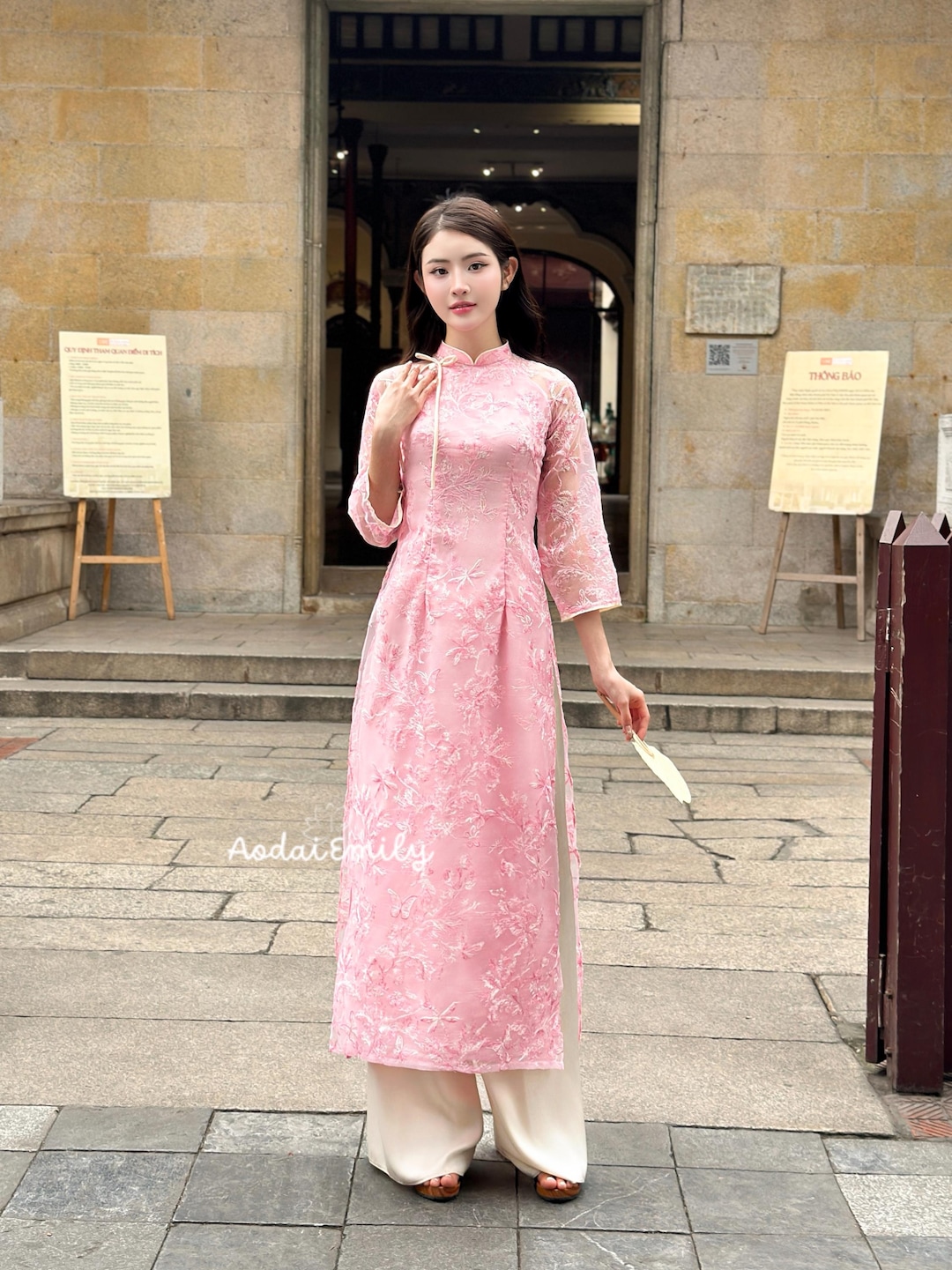 ADELINE Pink Modern Ao Dai With Embroidery Flowers and Bows| áo Dài ...