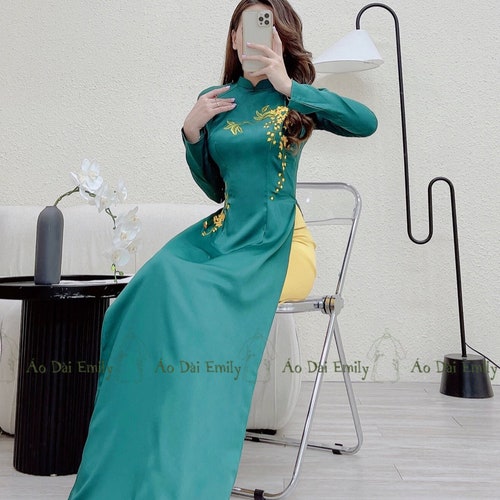 Green Vietnamese Traditional Ao Dai Long Dress With 3D Flower - Etsy