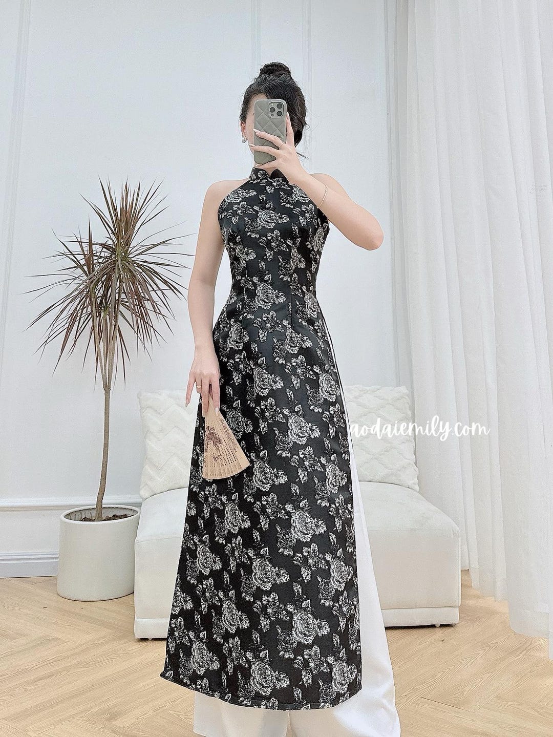 TEAGAN Printed Rose Patterns Black Sleeveless Ao Dai | Taffeta Ao Dai ...