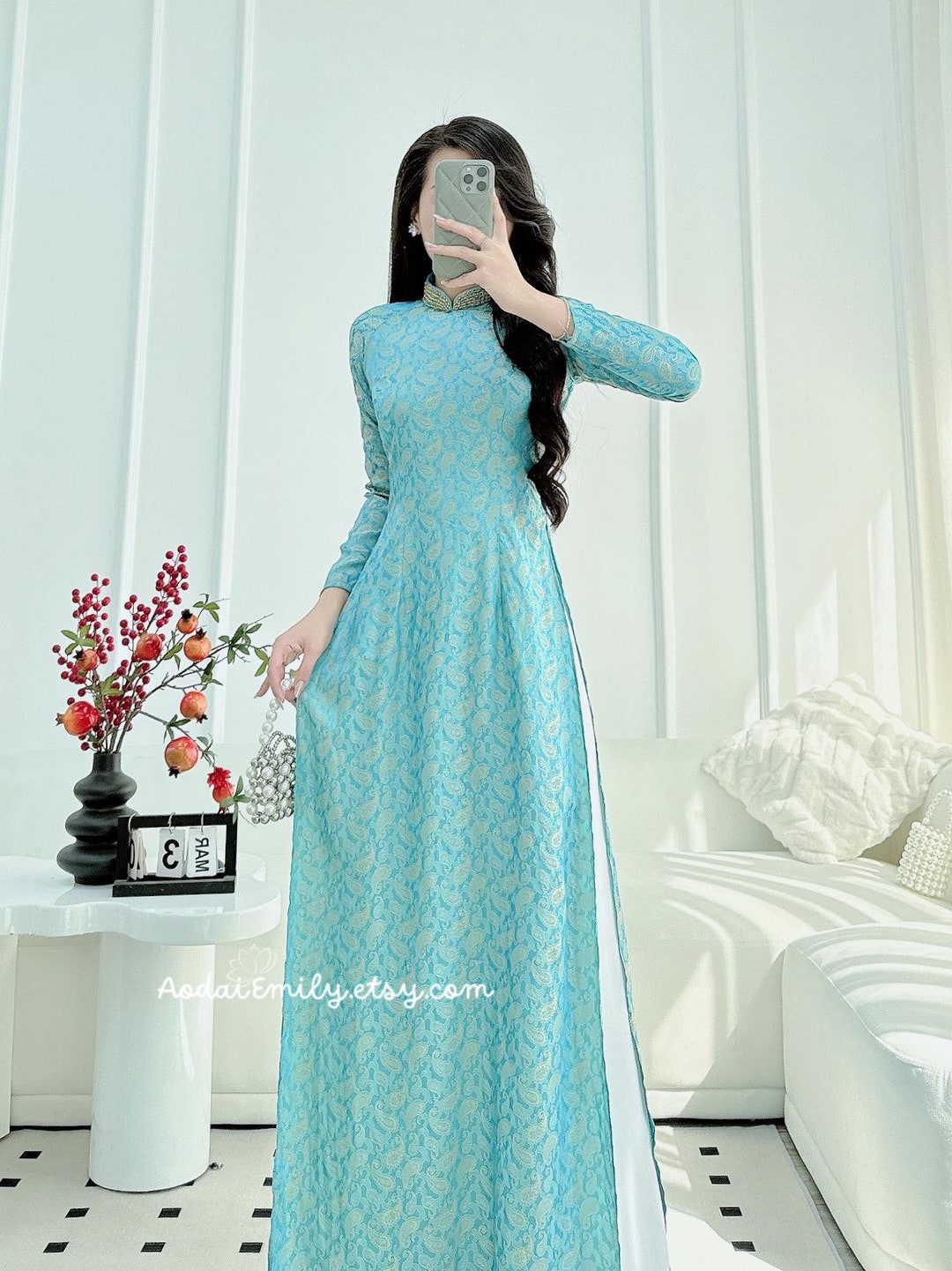 Pre Made Traditional Ao Dai With Crystals Collar | | Ao Dài Gấm ...