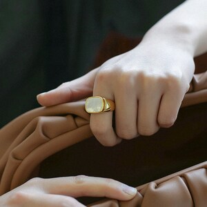Mother-of-pearl Ring, Chunky Gold Signet Ring, Wide Band Ring, Square White Mop Shell Ring ...