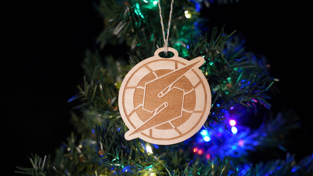 Metroid Ornament - Metroid Christmas Ornament, Samus Aran, Zero Suit ...