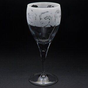 BTS Crystal Wine Glass Engraved Gift Present - Etsy