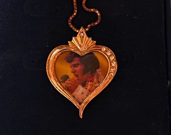 Elvis Gold Necklace - Etsy