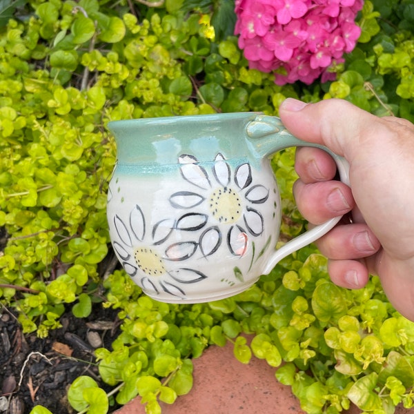 Daisy Coffee Mug - Etsy