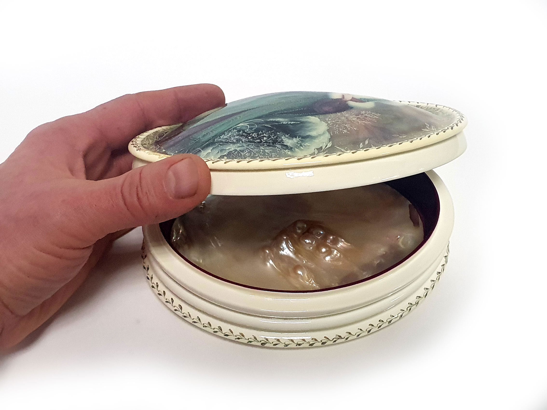 Unique Casket Made of Mother of Pearl Shell. winter Hand Painted ...