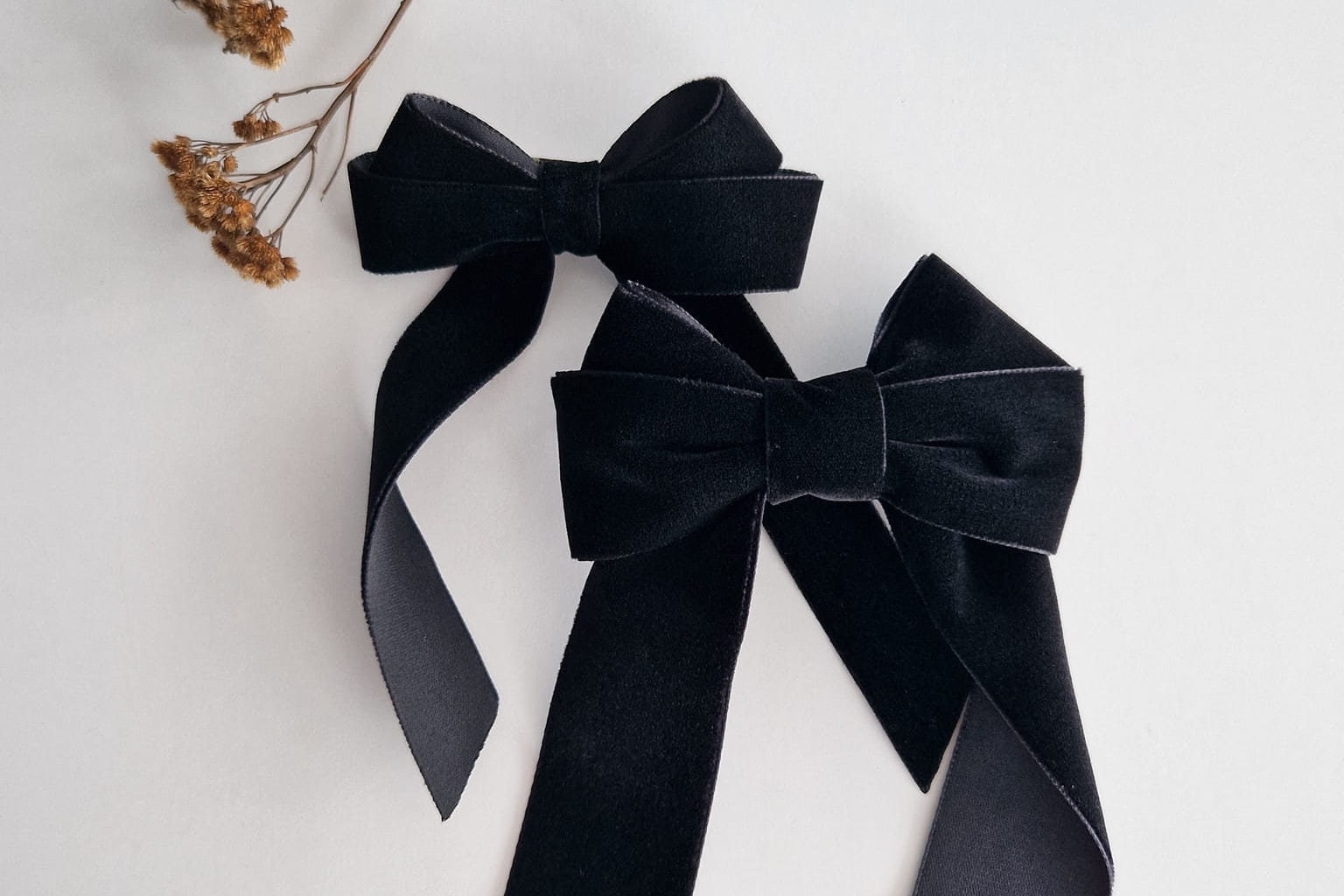 Elegant Black Velvet Hair Bow – Perfect for Luxe Styling