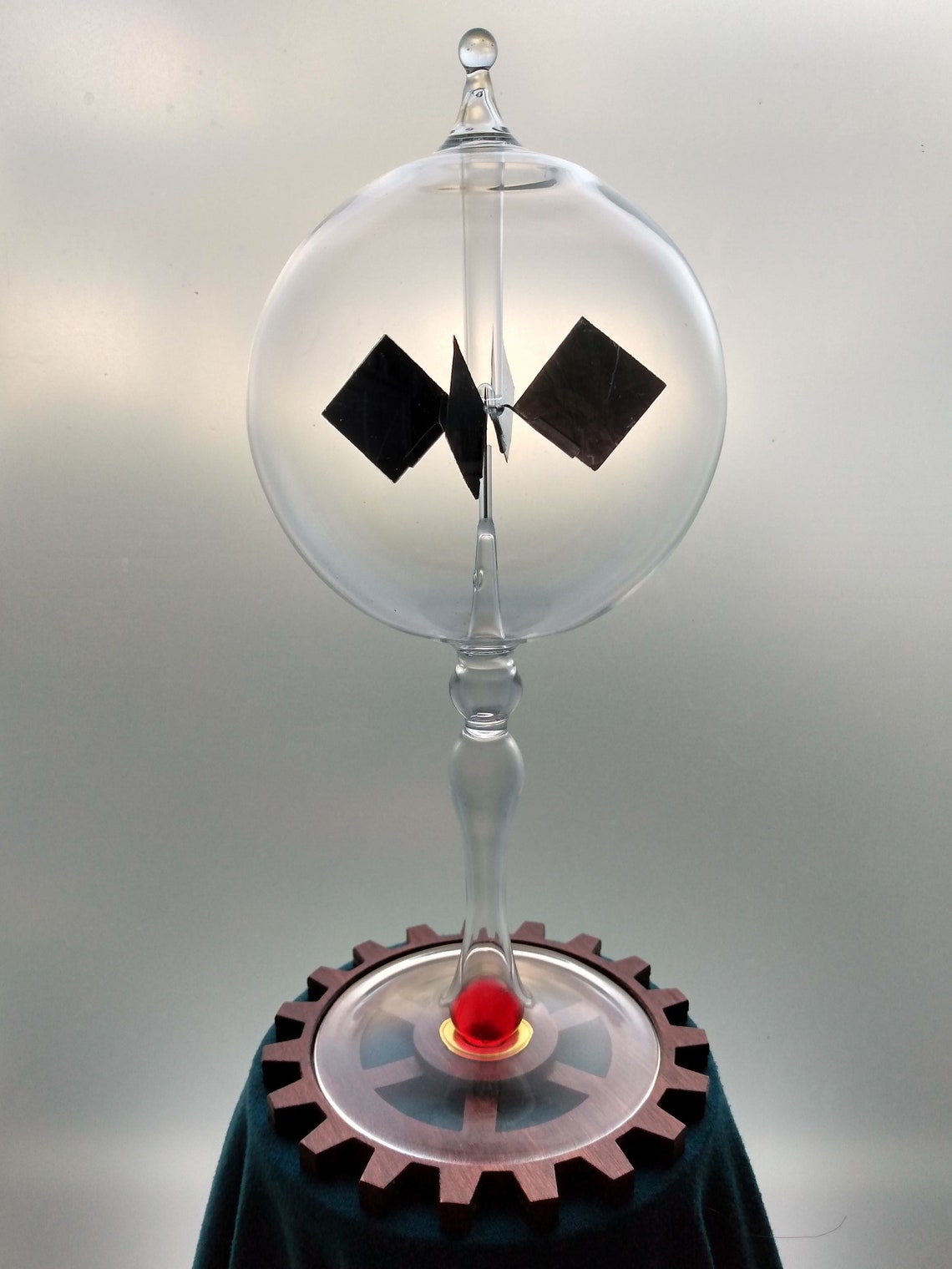 Steampunk Radiometer Vintage Solar Crookes Radiometer With Hardwood Cog ...